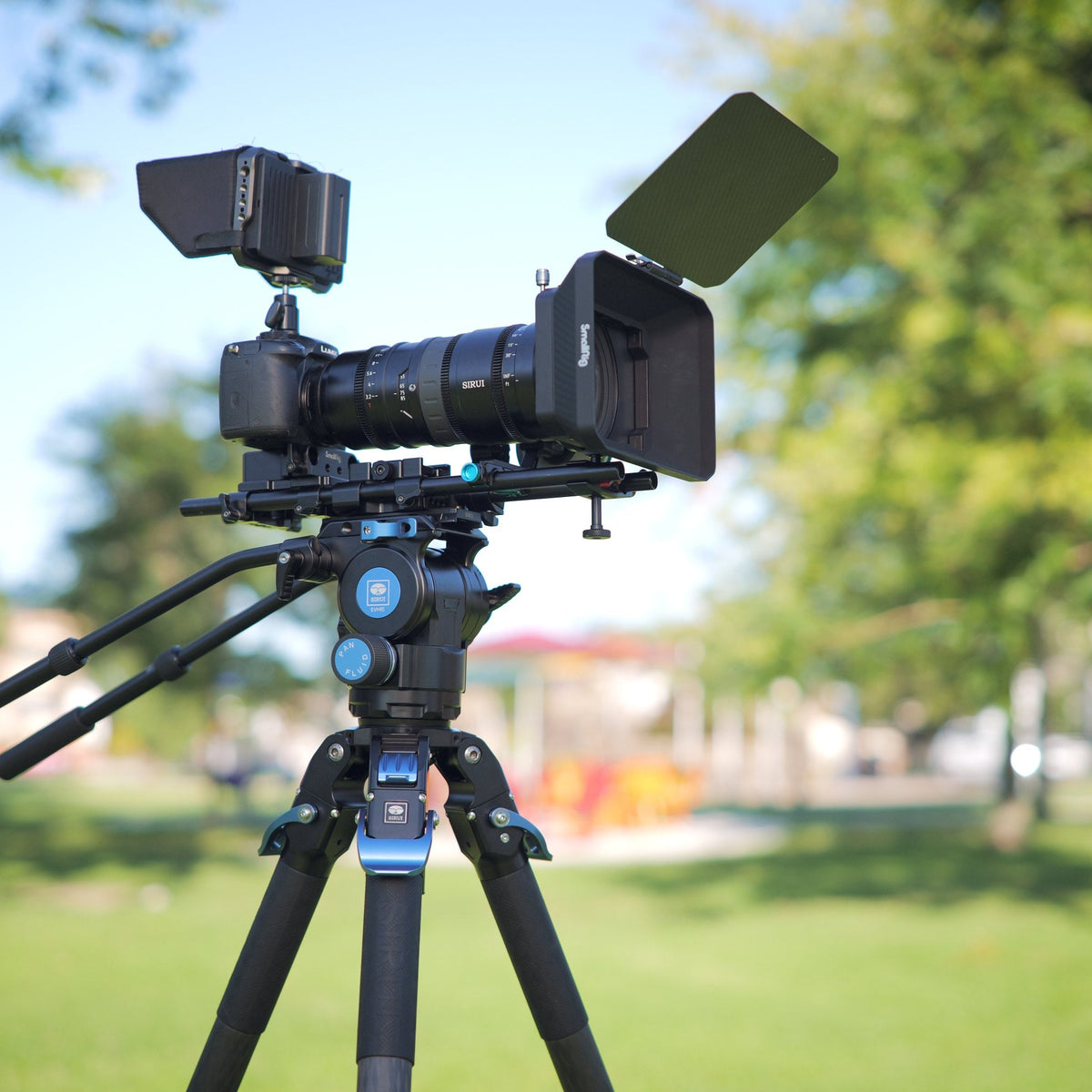 Is It Safe to Use a Heavy Camera on a Lightweight Tripod? - SIRUI ...